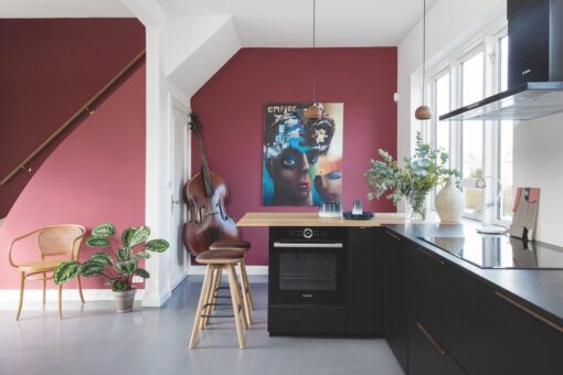 Pareti color amaranto cucina: idee e abbinamenti di tendenza