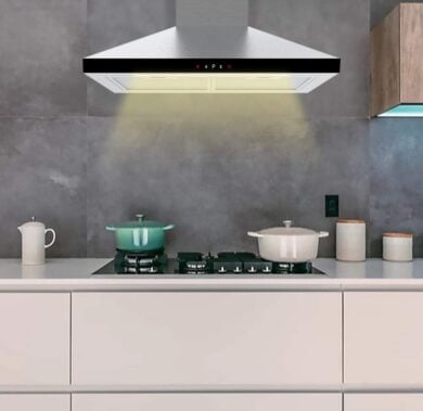 Tubo cappa aspirante: nascosto o a vista? Come scegliere